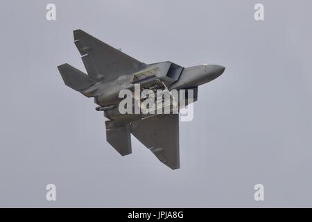 USAF F-22 Raptor with bomb bay doors open Stock Photo - Alamy