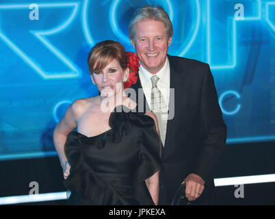 Bruce Boxleitner and wife Melissa Gilbert arriving at the Director ...