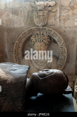 14th century wooden effigy of Sir Thomas Latymer, All Saints Church ...