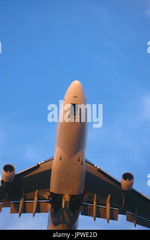 wing trailing-edge with flaps deployed of a Titan Airways Boeing 737 ...