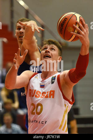 St. Petersburg, Russia. 4th Aug, 2017. Russia, St. Petersburg, on ...