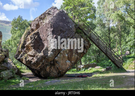The Bowder Stone in Borrowdale, Lake District National Park, Cumbria ...