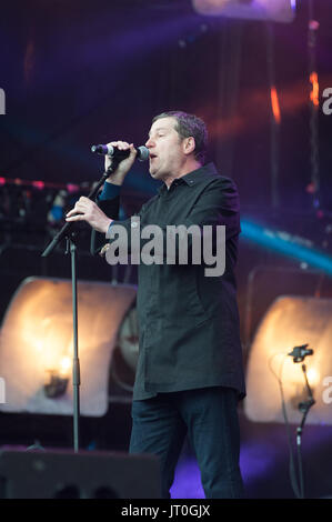 The Farm's Peter Hooton joins BEF at Rewind North Festival, Capesthorne ...