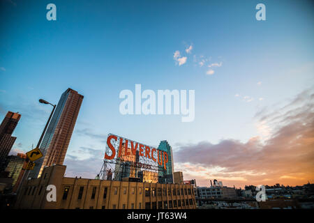 Silvercup studio sign Stock Photo - Alamy