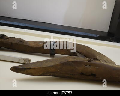 A vintage culturally significant object D'art or sculptural piece of ...