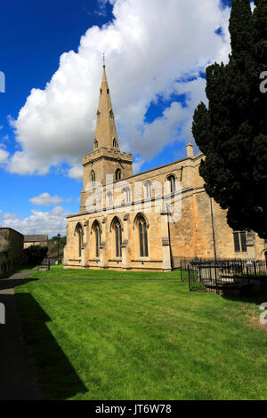 St James parish church, Thrapston village, Northamptonshire; England ...