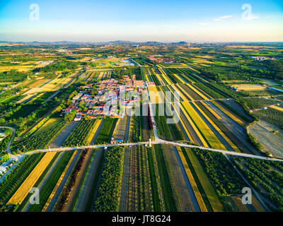 Zhaoyuan, China. 8th Aug, 2017. Zhaoyuan, CHINA-August 7 2017 ...