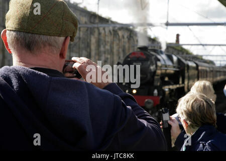 LMS Fowler Royal Scot Class 4-6-0, No.6161, The Kings Own in original ...