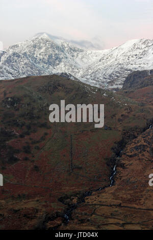 Snowdon summit at sunrise in winter Stock Photo - Alamy