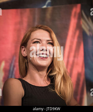 Deborah Kahl, Debbi Stock Photo - Alamy