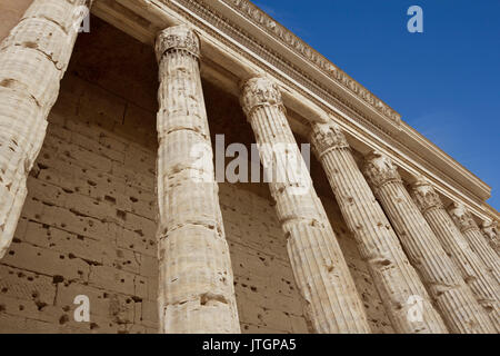 Ancient Roman Pantheon temple, front view - Rome, Italy Stock Photo - Alamy