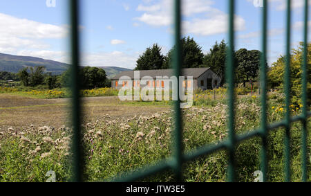 Newry, Northern Ireland. 10th August 2017. An old abandoned Irish ...