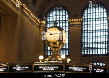The famous clock over the information booth in Grand Central Station on ...