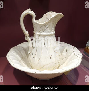 Pitcher and bowl, United States Pottery Company, 1853 1858 Bennington ...