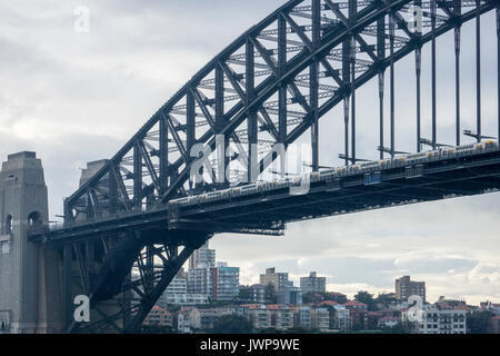 Train crossing Sydney Harbour Bridge Stock Photo - Alamy