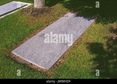 Ernest Hemingway grave at Ketchum Cemetery in Ketchum, Idaho, USA Stock ...
