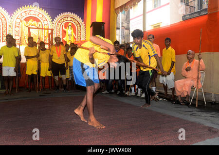 Kolkata, India. 13th Aug, 2017. Bharat Sevasaram Sangha sanyassi or ...