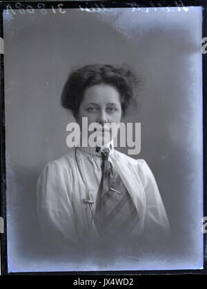 Miss Hallett, 5 Dec 1911 (17535748246 Stock Photo - Alamy