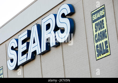 A Sears retail store with a "Store Closing" banner in Hagerstown ...