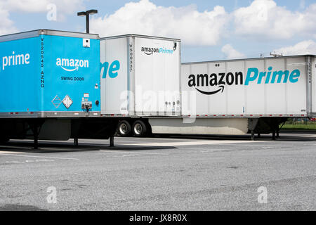 Amazon Prime truck trailers outside of a Amazon Fulfillment center in ...