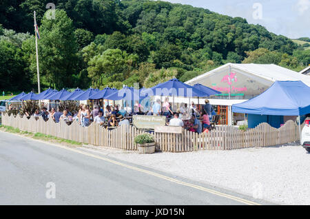 The Winking Prawn beachside cafe in North Sands, Salcombe, Devon Stock ...