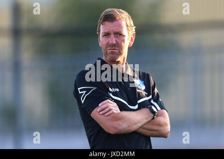 Wingate & Finchley manager Keith Rowland during Wingate & Finchley vs ...