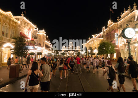 Main Street USA, Walt Disney World Magic Kingdom theme park, Orlando, Florida, USA Stock Photo ...