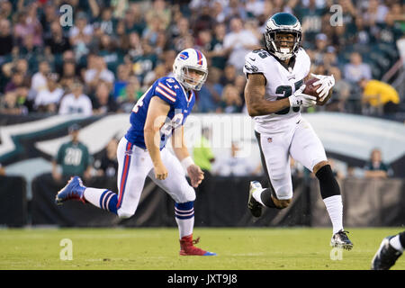 Philadelphia Eagles tight end Nick Muse (87) runs a route during an NFL ...