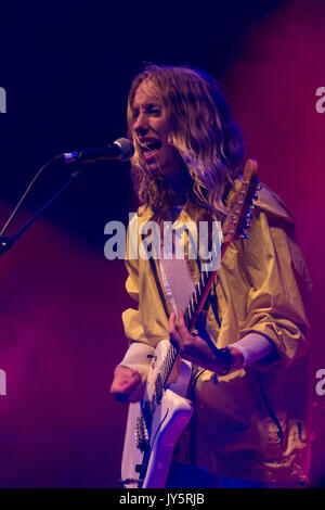 Isabel Munoz-Newsome of PUMAROSA headline on the Walled Garden Stage ...