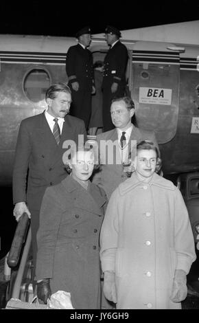 4 members of the crew of the BEA plane that crashed in Munich Captain ...