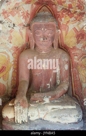 The Phowintaung Buddhist Cave Complex (ဖိုလ်ဝင်တောင်), near Monywa ...