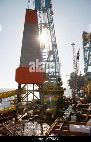 Workers on the BP Miller oil and gas rig, in the north sea, as Petrofac ...