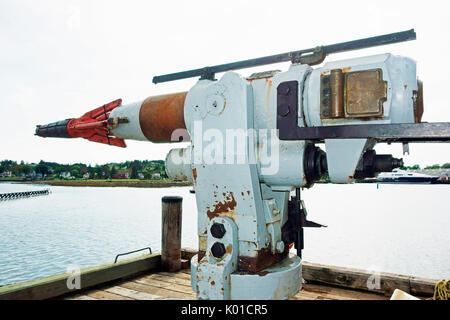 Harpoon gun on a whaling ship, 1929 Stock Photo - Alamy