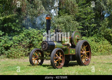 4 Inch Scale Burrell traction engine Stock Photo - Alamy