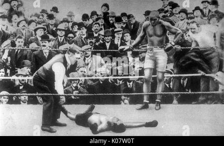 JACK JOHNSON (1878-1946) American boxer known as the Galveston Giant in ...