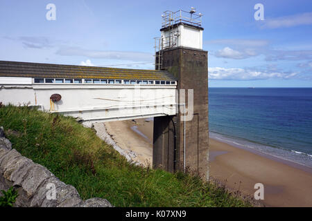marsden beach ,marsden grotto south shields Stock Photo - Alamy