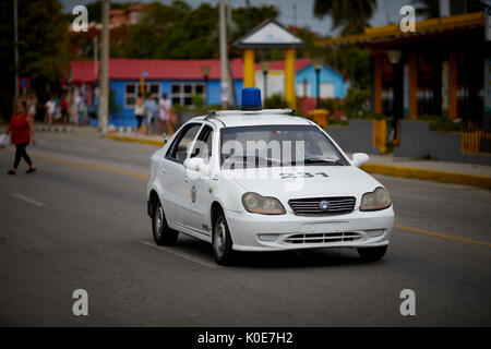 cuban police officer, varadero, cuba Stock Photo - Alamy