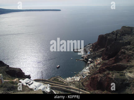Santorini Port with the stunning view of caldera and the Aegean Sea ...