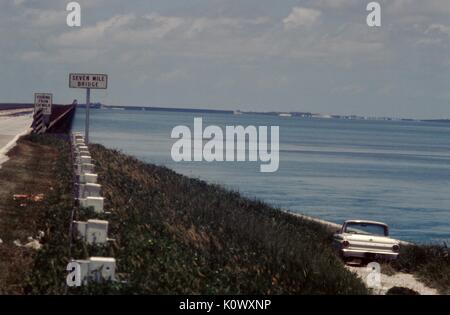 Old Seven Mile bridge sign, Islamorada, Florida Keys Stock Photo - Alamy