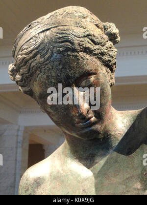 Apollo Sauroktonos attributed to Praxiteles Cleveland Museum of Art ...