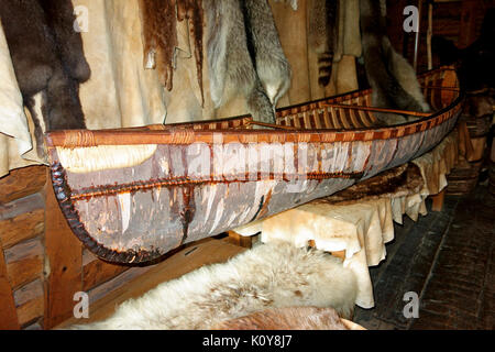 An aboriginal native indian MicMac Mi'Kmaq Mi'Kmaw hand made drum Stock ...