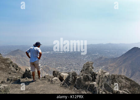 Urban disorder from a Lima district Stock Photo - Alamy