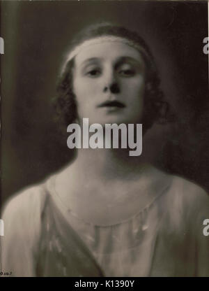 Anna Pavlova, 1915 Stock Photo - Alamy