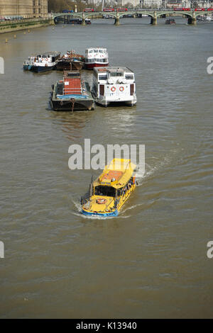Amphibious bus on Thames river Stock Photo - Alamy