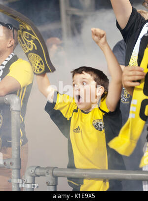 Columbus Crew defender Jonathan Mensah (4) takes a goal kick as Eloy ...