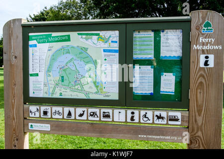 Ferry Meadows country park, Peterborough, UK. 27th October 2016. UK ...