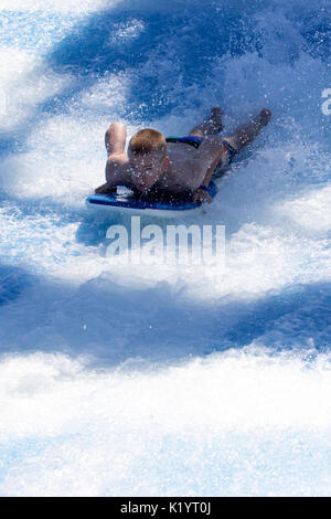 FlowRider surf simulator on Royal Caribbean's Oasis of the Seas cruise ...