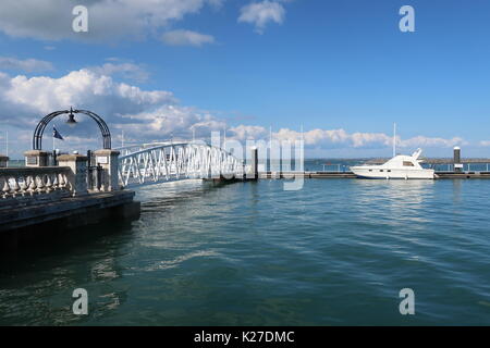 Trinity landing pontoon at Cowes harbour, Isle of Wight, UK Stock Photo ...