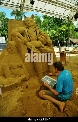 Singapore. 30th Aug, 2017. Sand sculpture master works on creations at ...