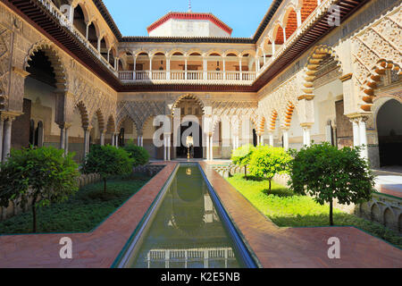 Palace of Alcazar, Famous Andalusian Architecture. Old Arab Palace in ...